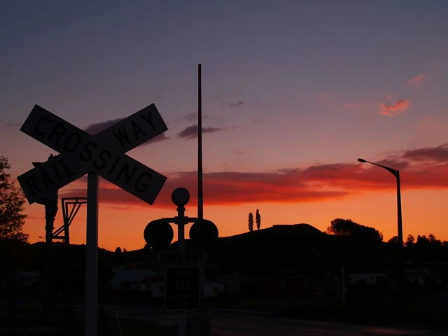 Sunset Crossing | Record | DigitalNZ