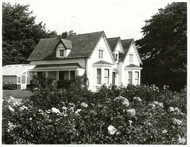 Broadgreen, a fully restored old homestead in Nelson | Record | DigitalNZ