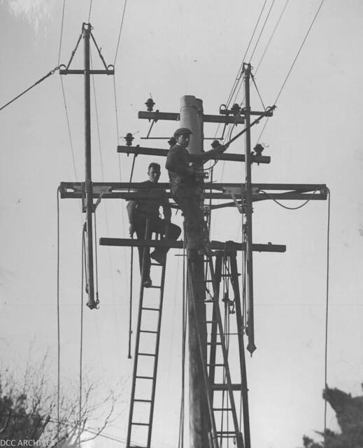 Port Chalmers Extra High Tension Line Repairs 1937 | Record | DigitalNZ