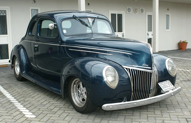 1939 Ford Deluxe | Record | DigitalNZ