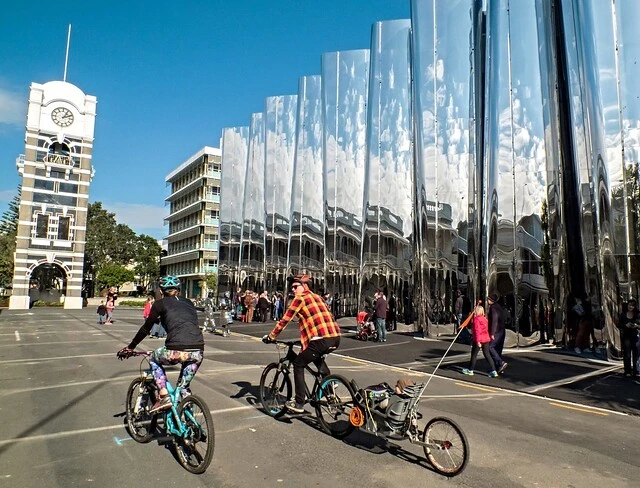 Len Lye Centre | Record | DigitalNZ