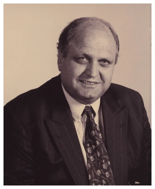 Mike Moore, 1992 | Record | DigitalNZ