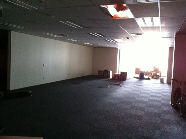 Walls and carpet! | Record | DigitalNZ