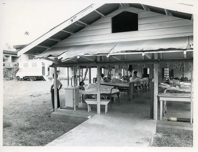 Western Samoa Health - An open-sided ward, fale-style, at the National ...