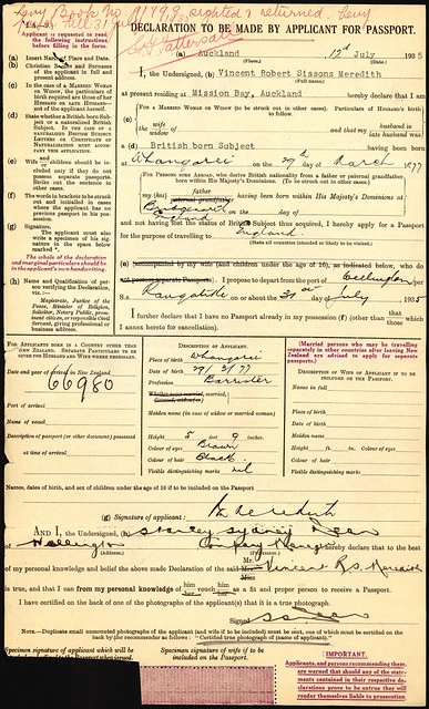 Vincent Robert Sissons Meredith passport application | Record | DigitalNZ