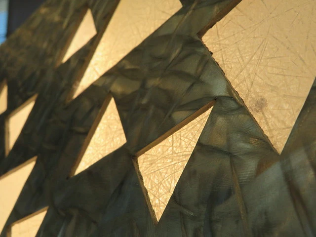 Close up of Tāwhaki sculpture | Record | DigitalNZ