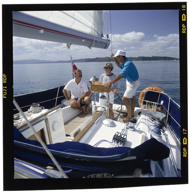 Sailing, Bay of Islands [By David Hamilton] | Record | DigitalNZ