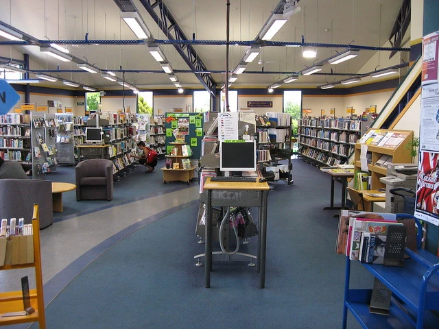 Huntly Library, interior | Record | DigitalNZ