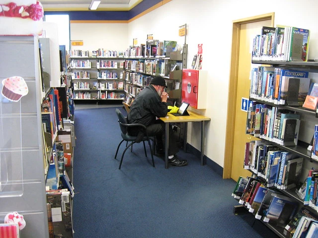 Huntly Library customer connects to the wifi with a tabletIMG_2353 ...
