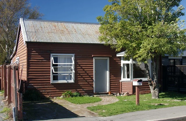 Christchurch: 96 Nursery Rd. | Record | DigitalNZ