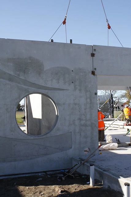 Wall panels going up | Record | DigitalNZ