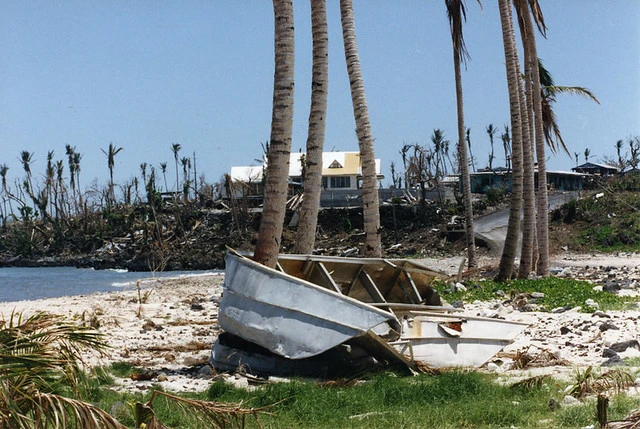 WESTERN SAMOA: Damage to beach and boat from Cyclone Val | Record ...
