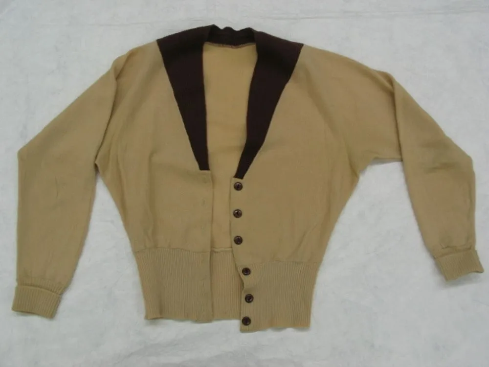 Cardigan | Record | DigitalNZ