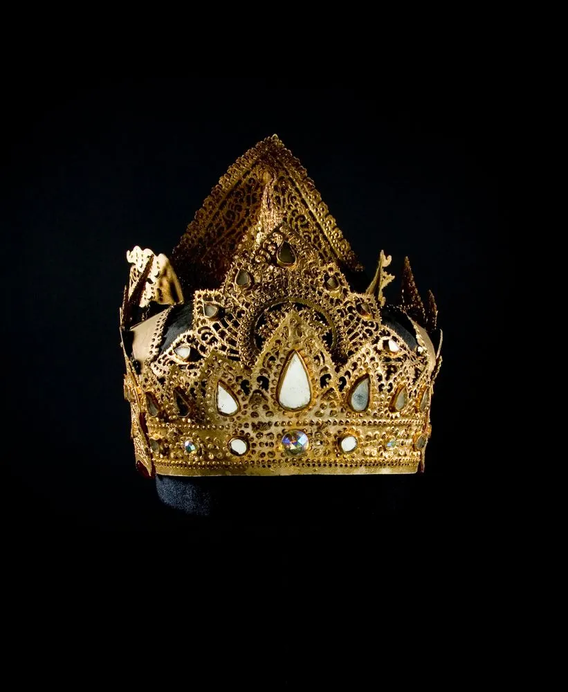 Headdress | Record | DigitalNZ