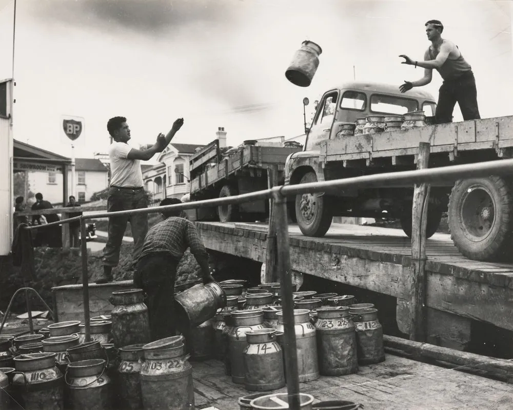 Rawene wharf, Hokianga | Record | DigitalNZ