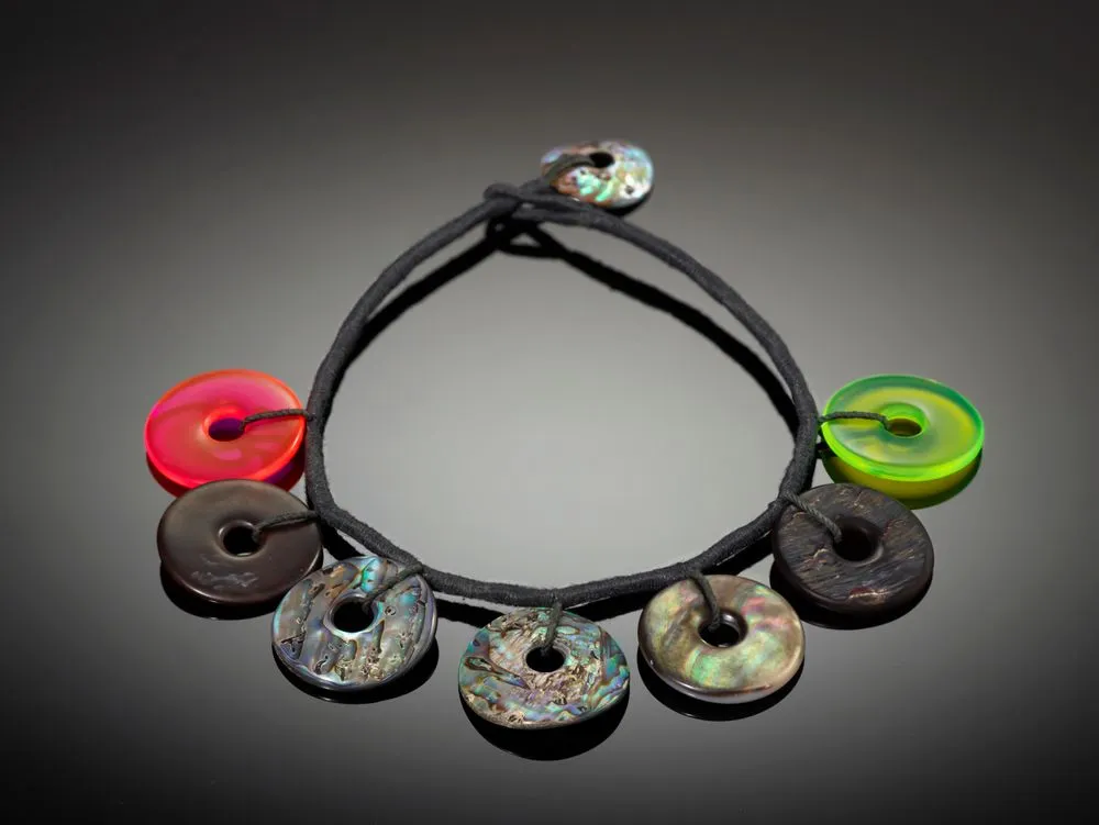 Circle Necklace | Record | DigitalNZ