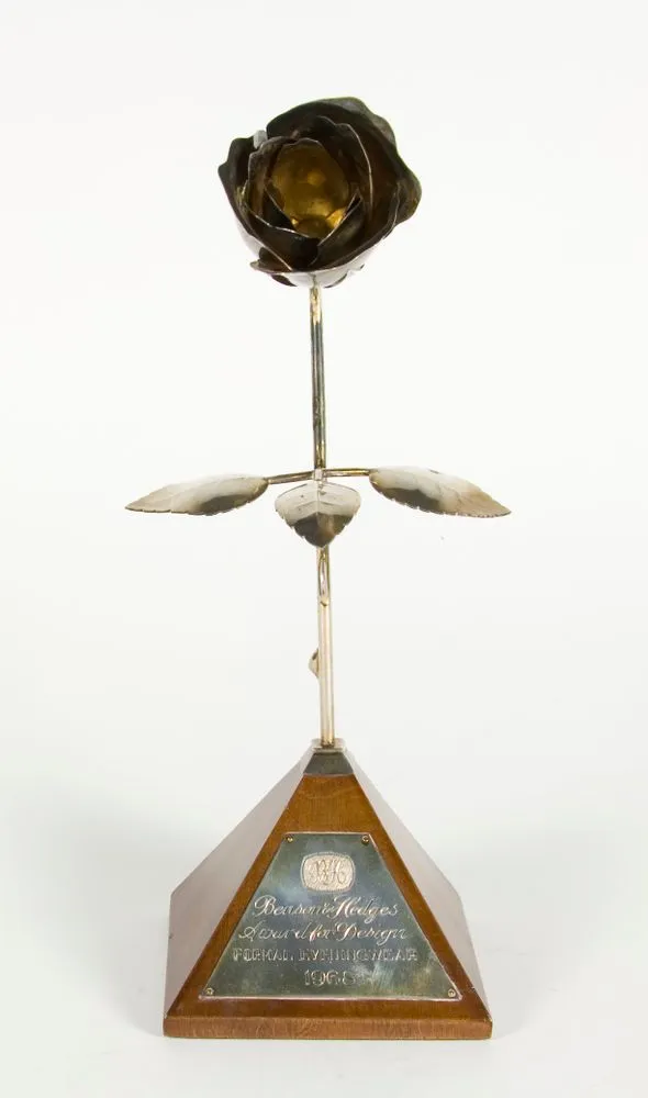 Trophy | Record | DigitalNZ