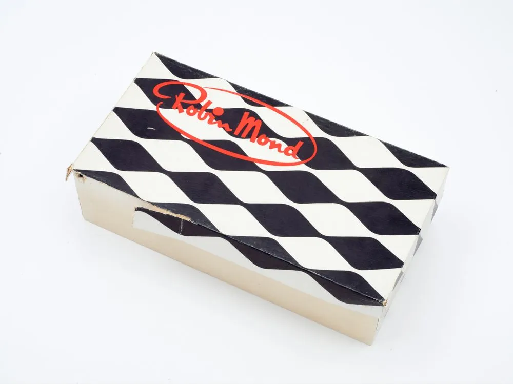 Shoe box and lid | Record | DigitalNZ