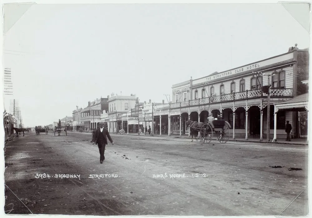 Broadway, Stratford | Record | DigitalNZ