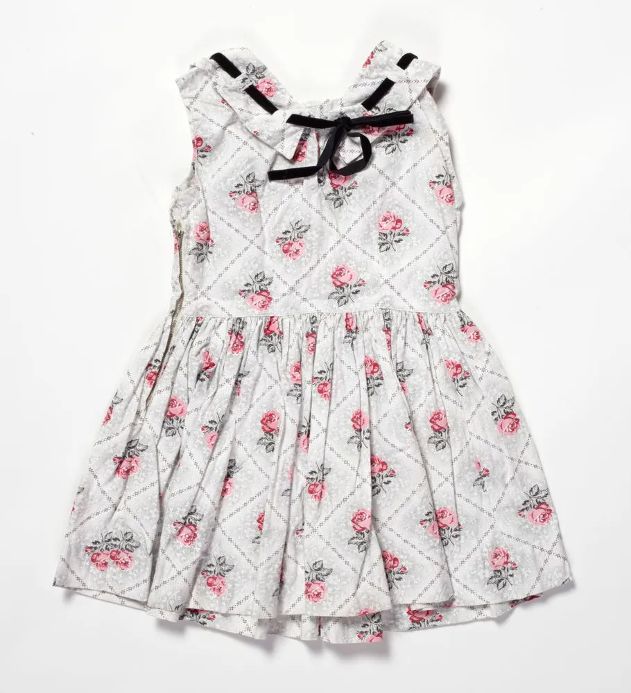 Dress, child's | Record | DigitalNZ