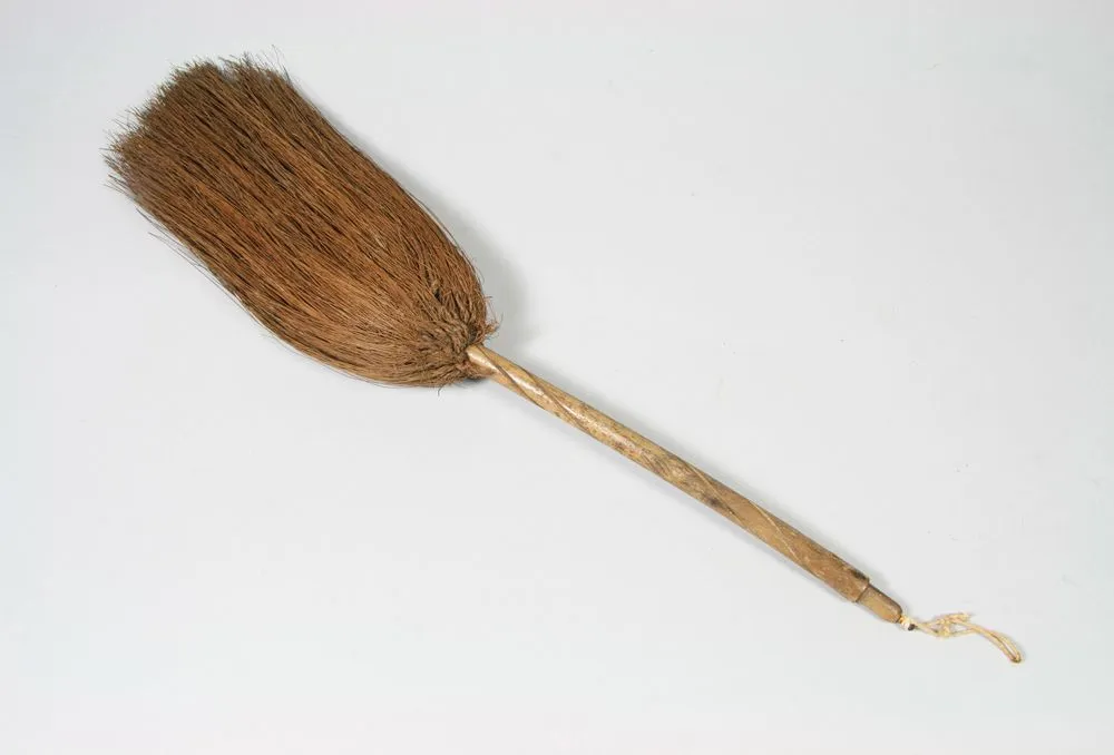 Fue (fly whisk) | Record | DigitalNZ