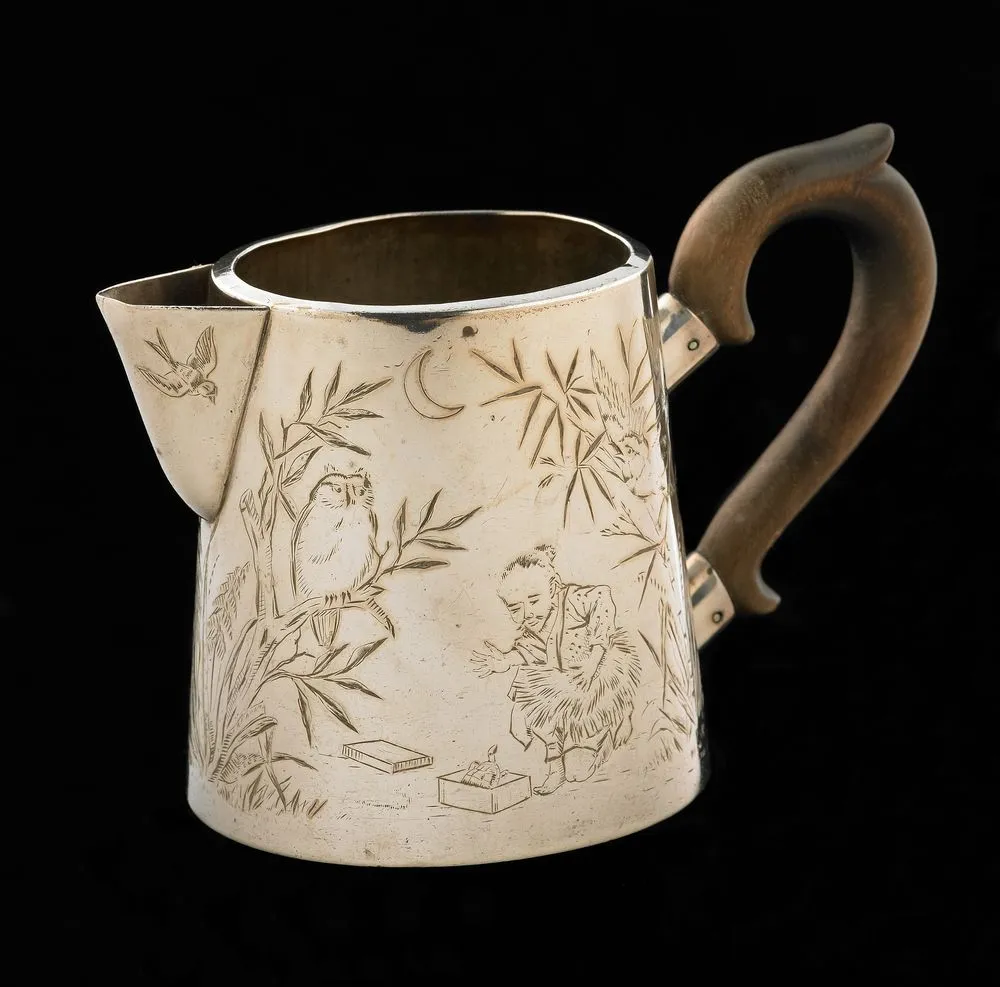 Milk jug | Record | DigitalNZ