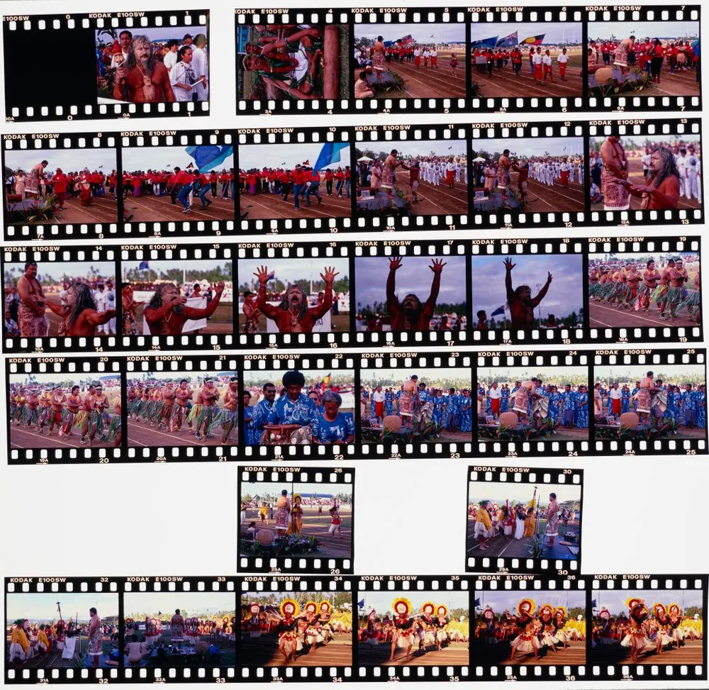 Presentation of gifts at an opening ceremony | Record | DigitalNZ