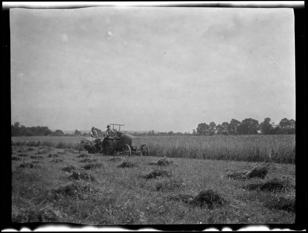 Tractor | Record | DigitalNZ