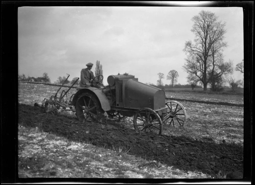 Tractor | Record | DigitalNZ