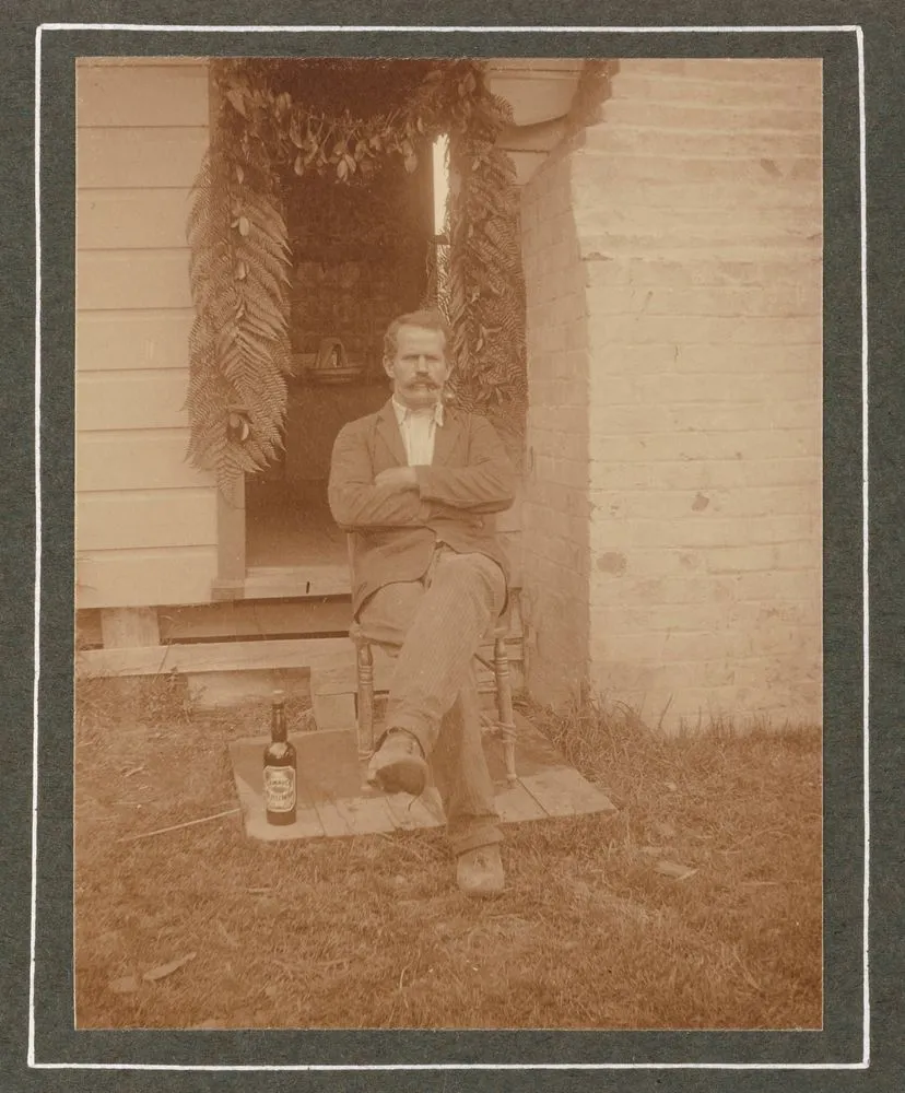 Xmas [Christmas] celebrations - Bill Gamble and his festive bottle, 25 ...