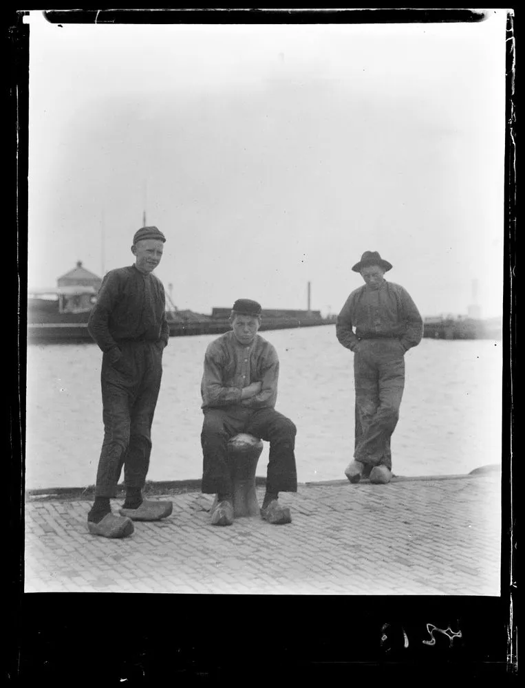 Three young men, the Netherlands | Record | DigitalNZ
