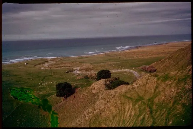 Lower part of Pa-wharetotara pa site on long bent razor-back spur at debouchure of the Waikekeno ...