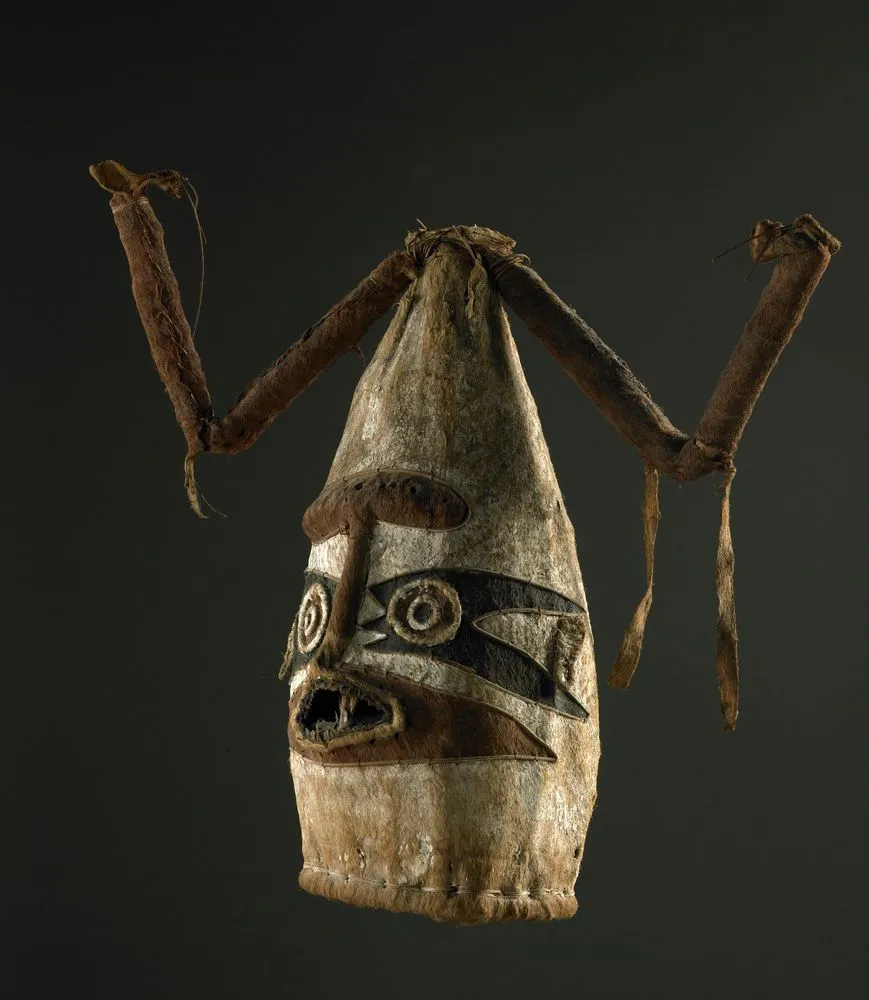 Eharo, dance mask | Record | DigitalNZ