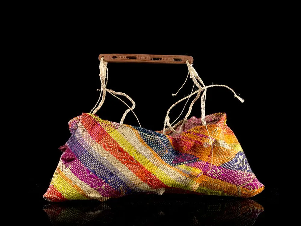 Kete whakairo (patterned bag) named 'Hine Raumati' | Record | DigitalNZ