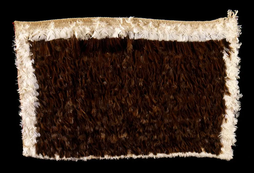 Kahu weka (weka feather cloak) | Record | DigitalNZ