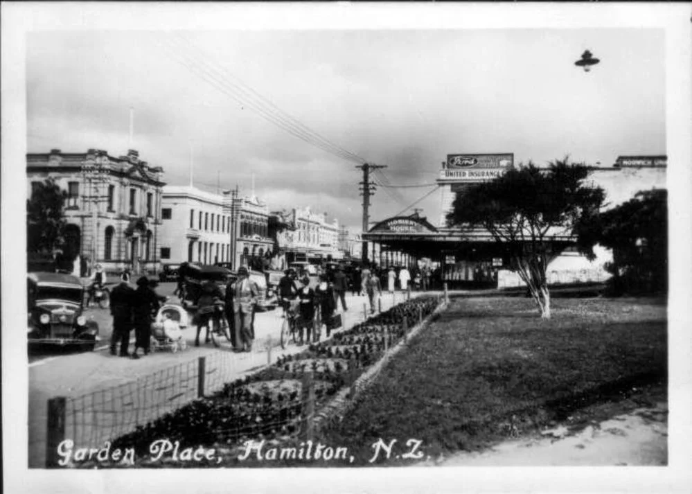 Garden Place Hamilton | Record | DigitalNZ