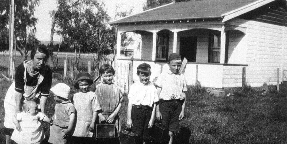 friis children 1929 | Record | DigitalNZ