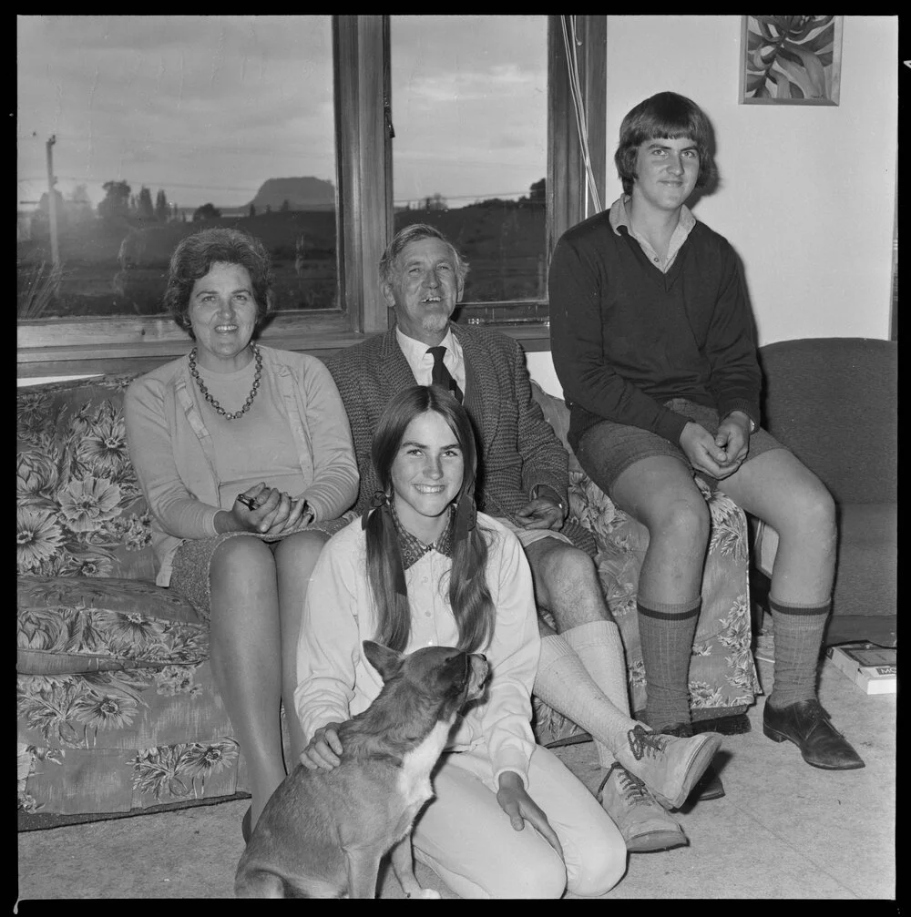 Stuart-Menzies family | Record | DigitalNZ