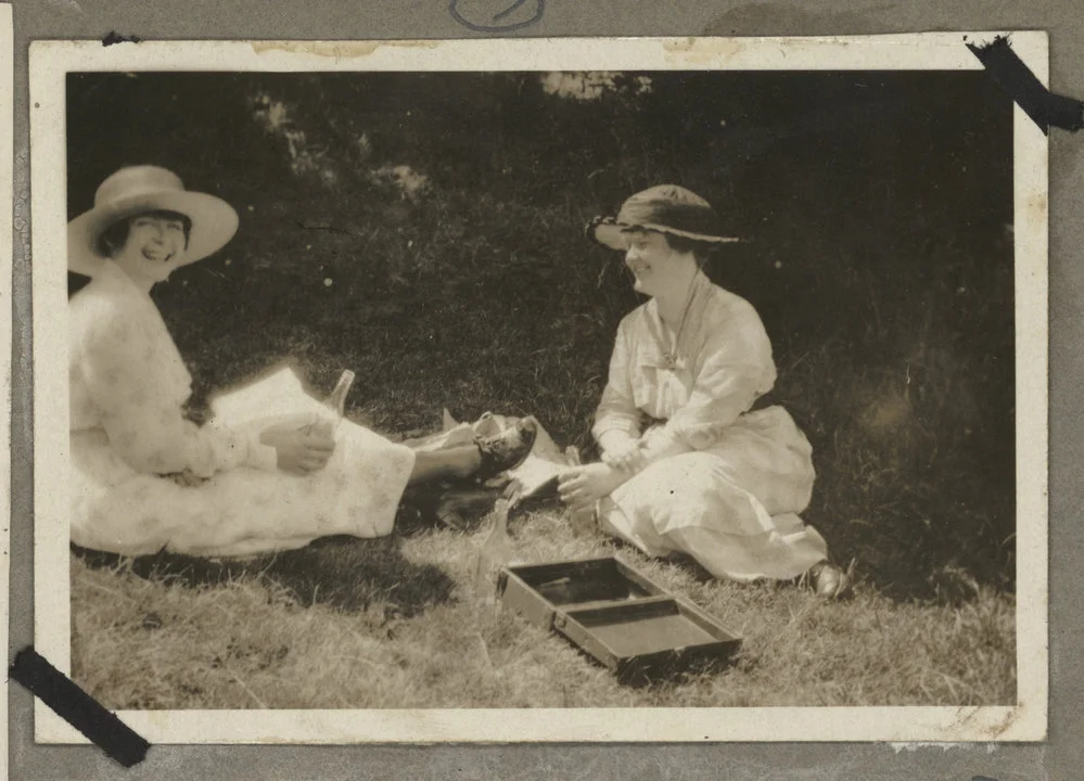 Miss Goodson And Unknown Woman | Record | DigitalNZ
