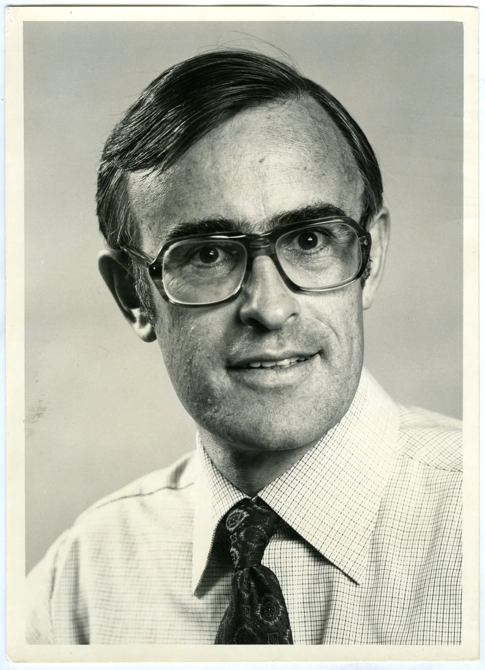 Reverend Doctor Simon H. Rae, portrait | Record | DigitalNZ