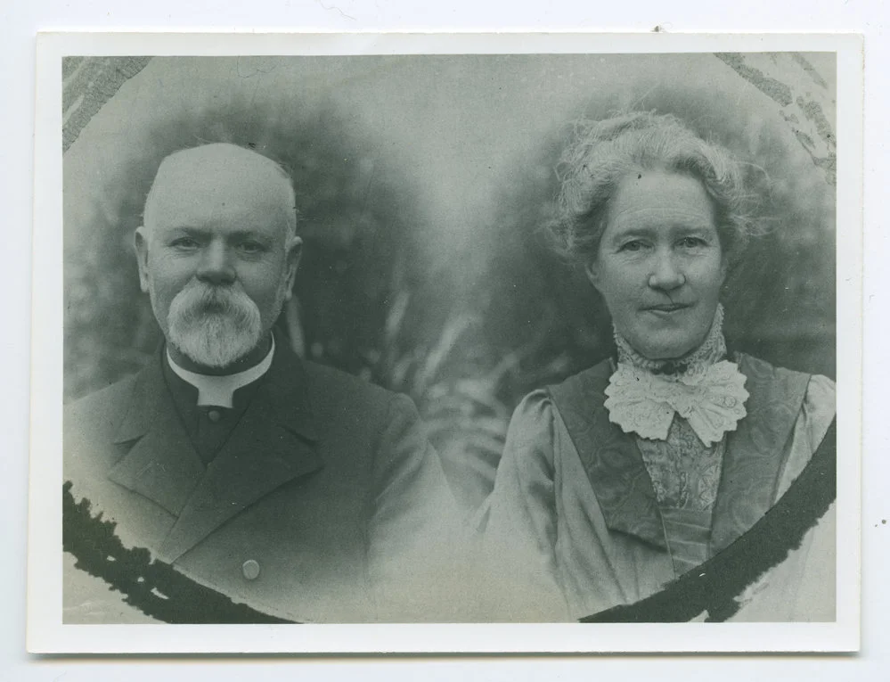 Rev. Daniel and Mrs Ellen Dutton | Record | DigitalNZ