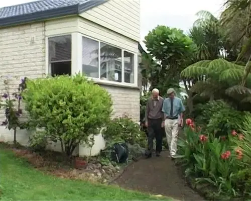 Interview Hiwinui Heke, 2006: part 1 | Record | DigitalNZ