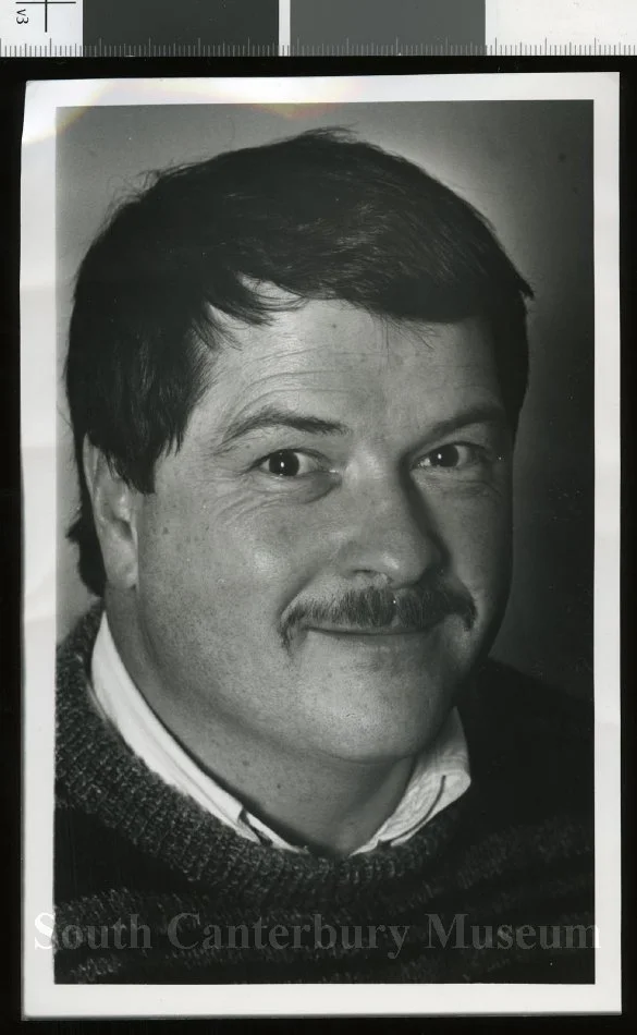 Dave Attewell | Record | DigitalNZ