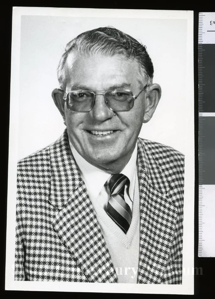 L J Bishop | Record | DigitalNZ