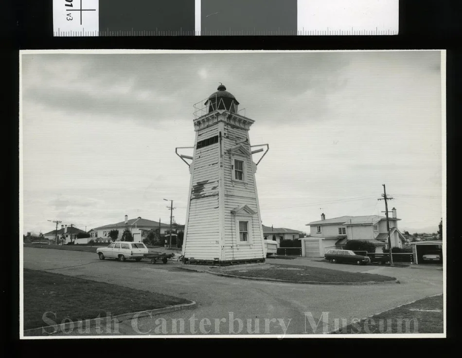 [Timaru's relocated lighthouse] | Record | DigitalNZ