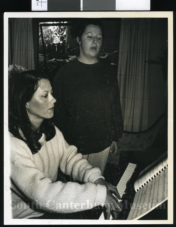 Vicki McLeod, music teacher | Record | DigitalNZ