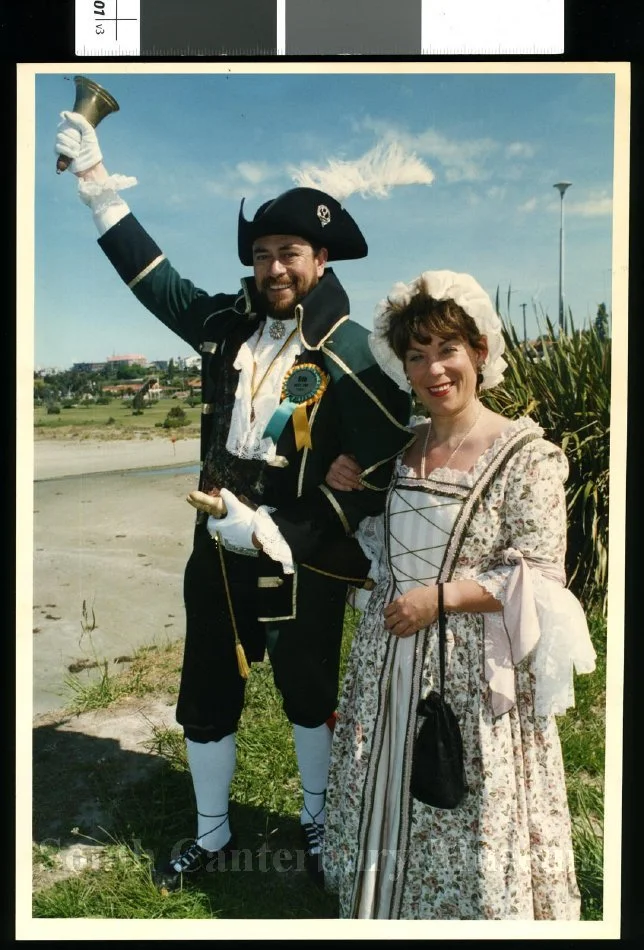 Barry Ross and Raewyn Guise | Record | DigitalNZ