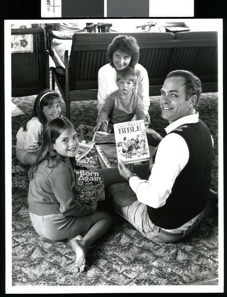 The Ross family | Record | DigitalNZ