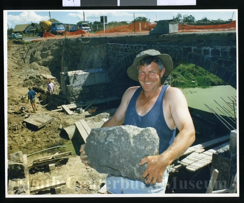 Ron Thompson | Record | DigitalNZ