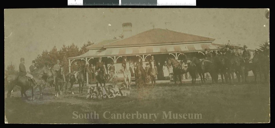 South Canterbury Hunt at Compstall, Kingsdown, Timaru | Record | DigitalNZ